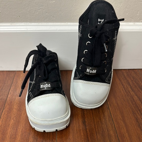 Mudd | Shoes | Mudd Black And White Y2k Clog Shoes | Poshmark